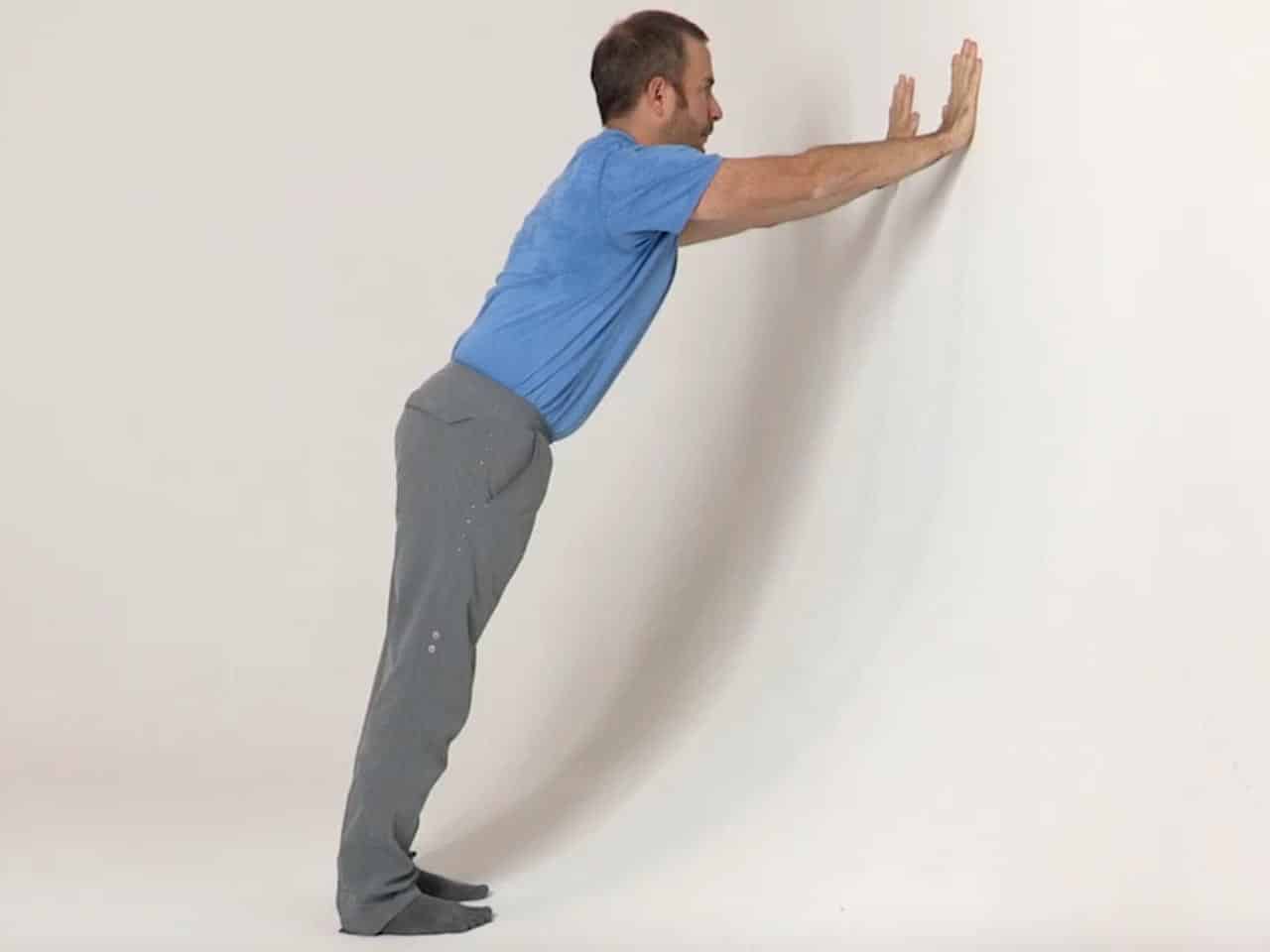 Counter stretch at the wall – Praktijk voor Houdingstherapie Hercules